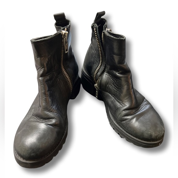 Lavorazione Artigiana | Shoes | Lavorazione Artigiana Side Zip Chelsea ...